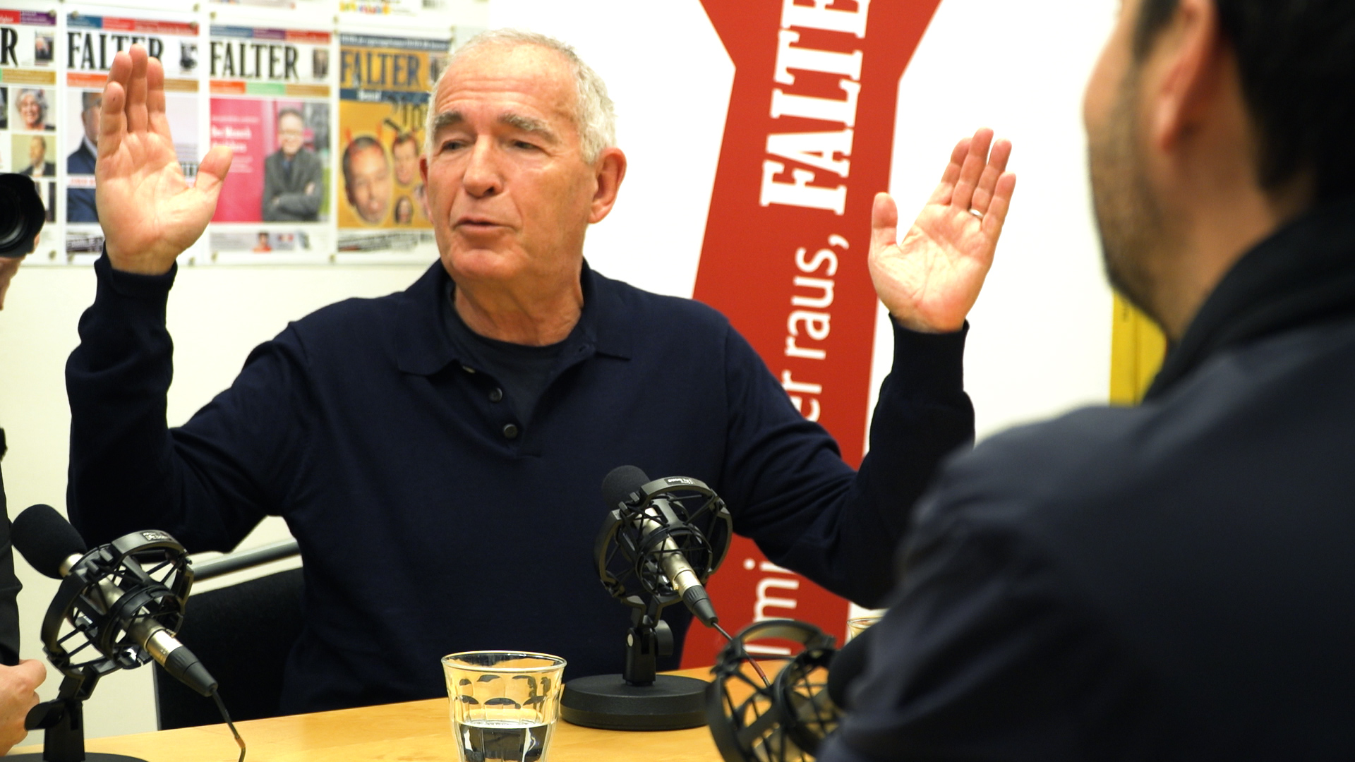 Im FALTER: Der Fall Strache und die FPÖ – eine Farce - Übersicht - im ...