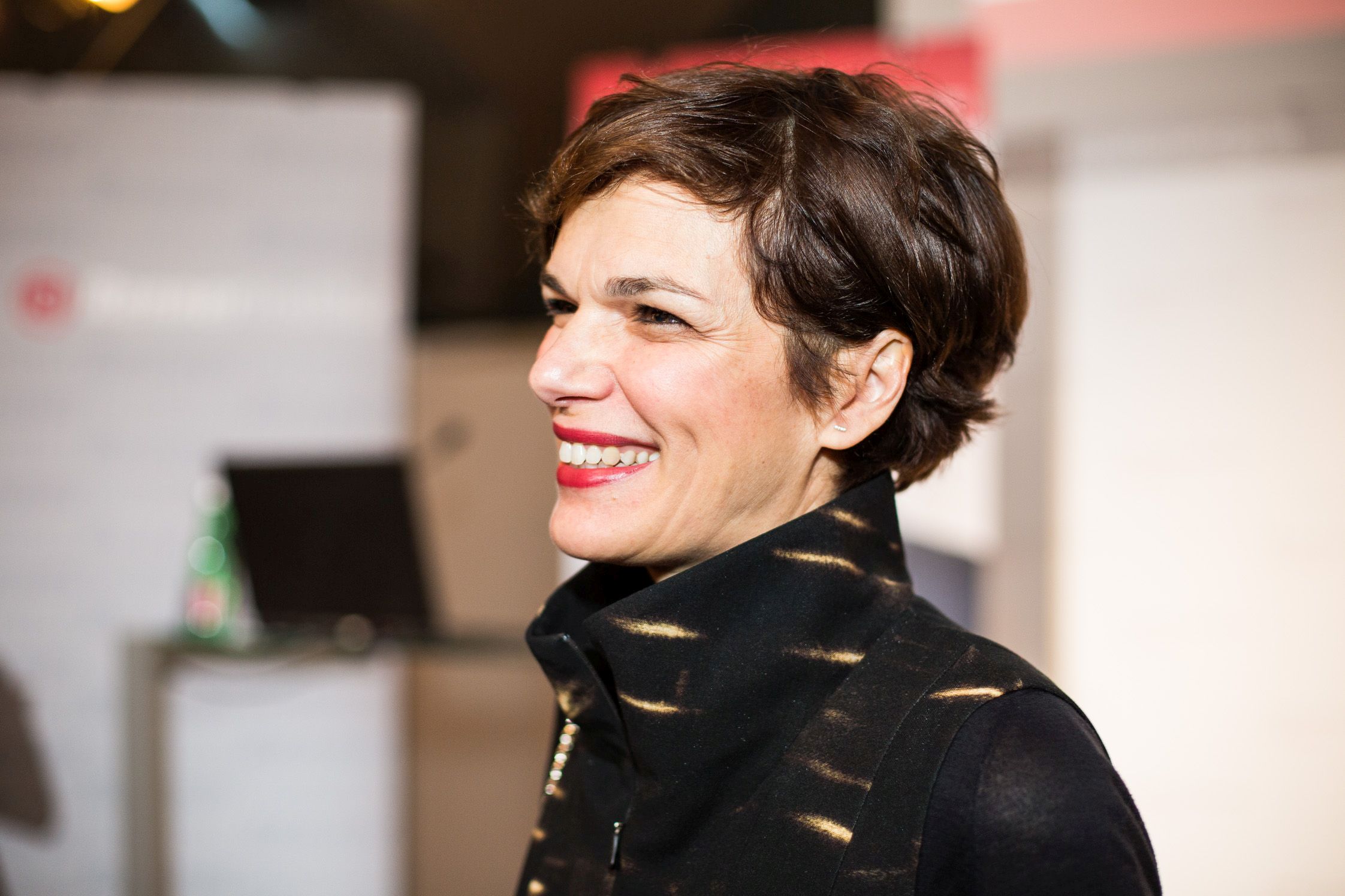 Votum: Rendi als SPÖ-Parteichefin gestärkt - News - W24