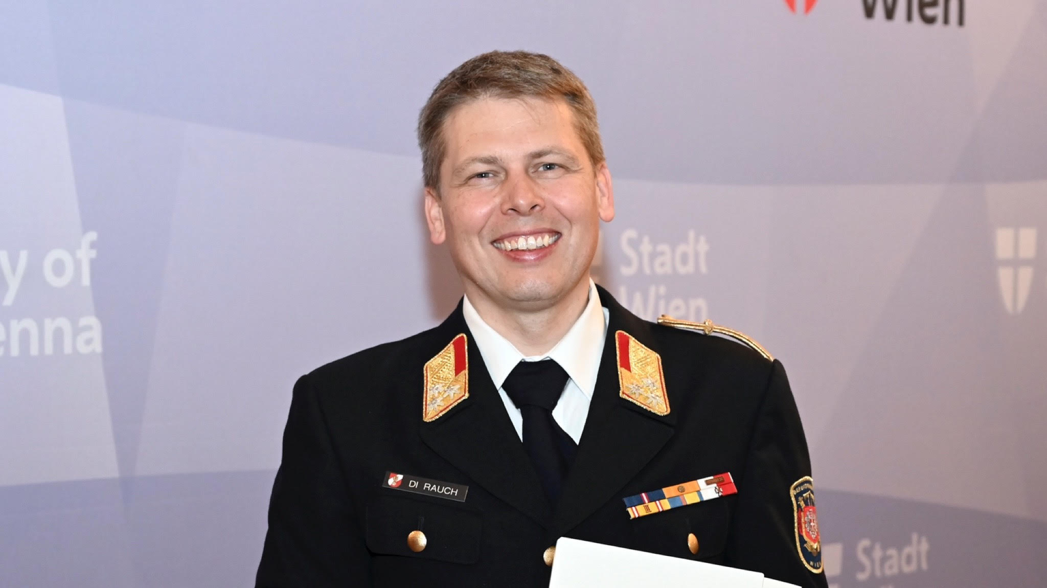Mario Rauch wird neuer Landesfeuerwehrkommandant - News - W24