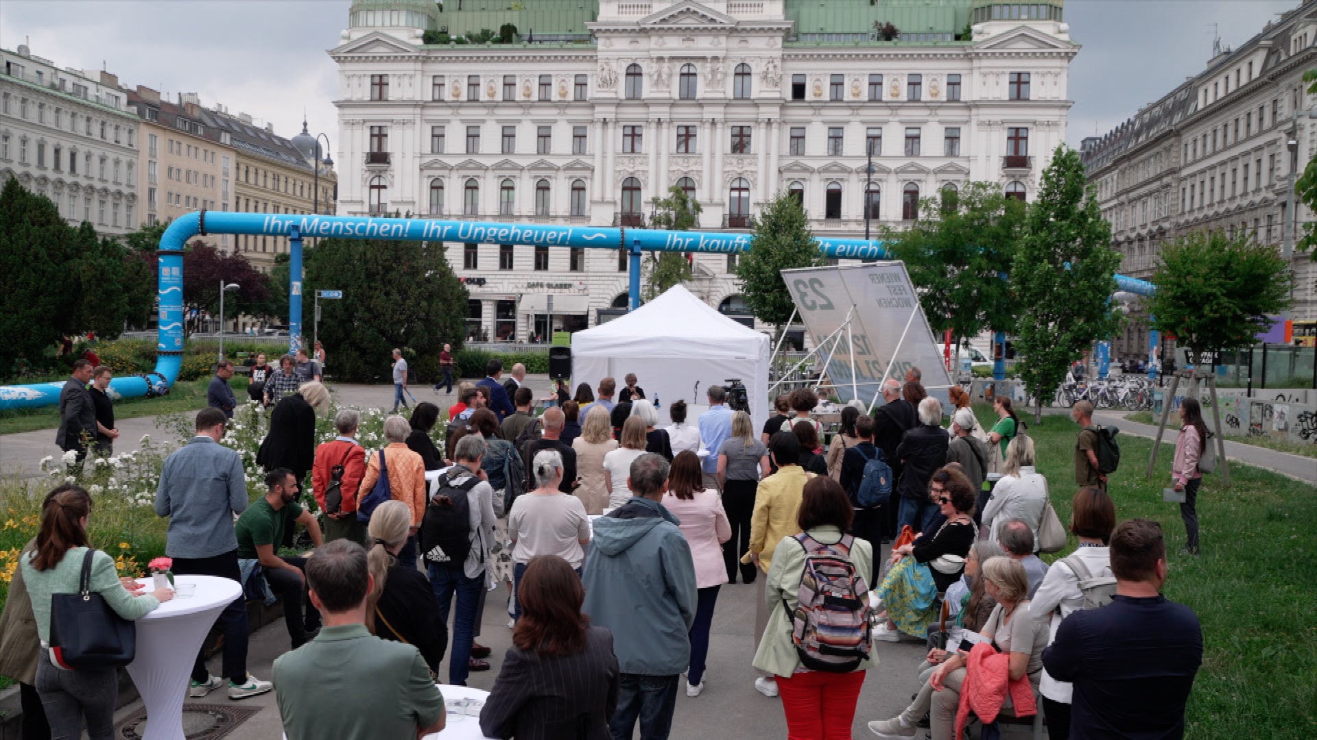 "Undine kommt!" - News - W24