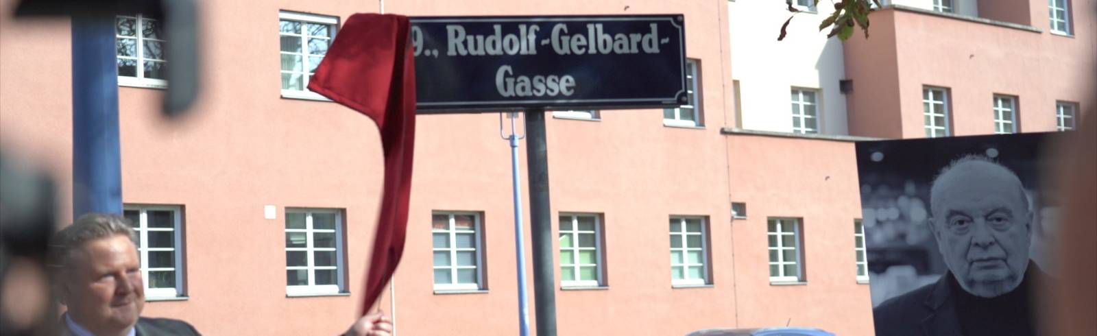 Rudolf-Gelbard-Gasse im Karl-Marx-Hof - News - W24